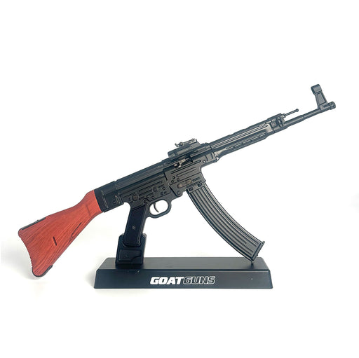 STG 44 GoatGuns Model | 1:3 Scale Display – GoatGun Models